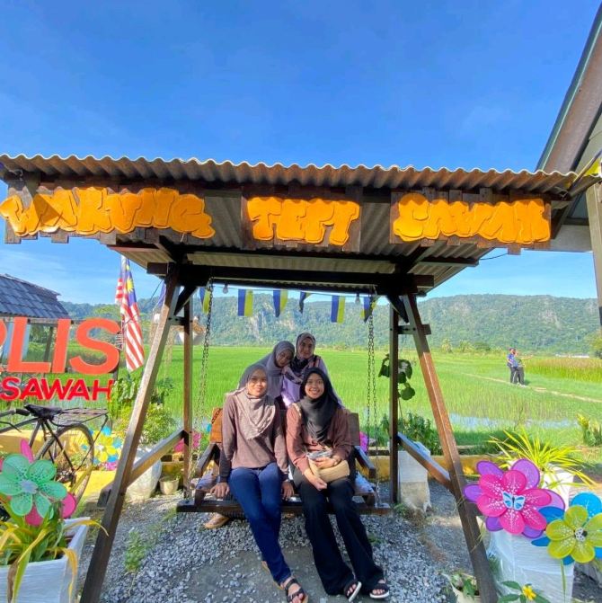 WARUNG TEPI SAWAH, PERLIS | Trip.com Perlis Travelogues