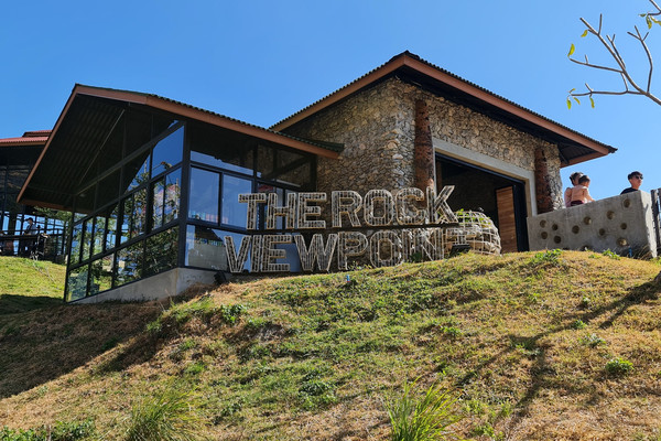 The Rock viewpoint at Phuphamarn | Trip.com Ban khounkeo
