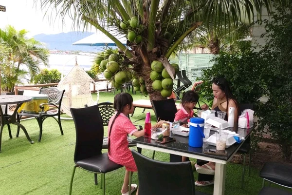 Kompot Bungalow, Kompot City | Trip.com Kampot Travelogues
