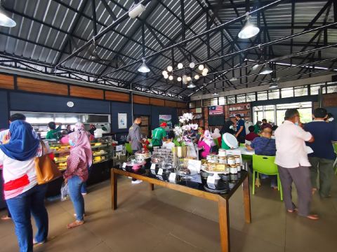 Hayyan Huda Opah's Kitchen 👣 | Trip.com Seremban Travelogues