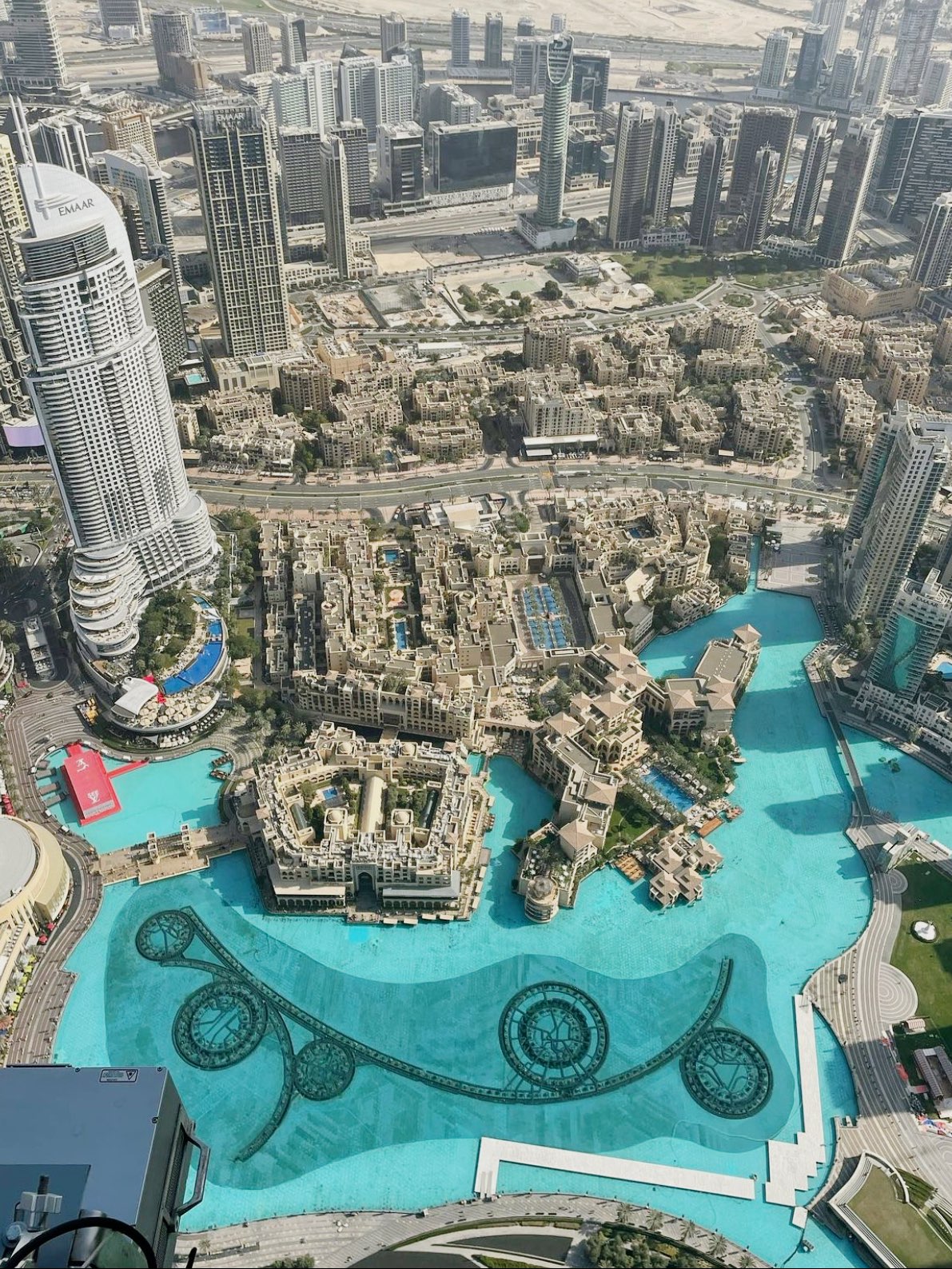 Burj Khalifa Top View Looking Down