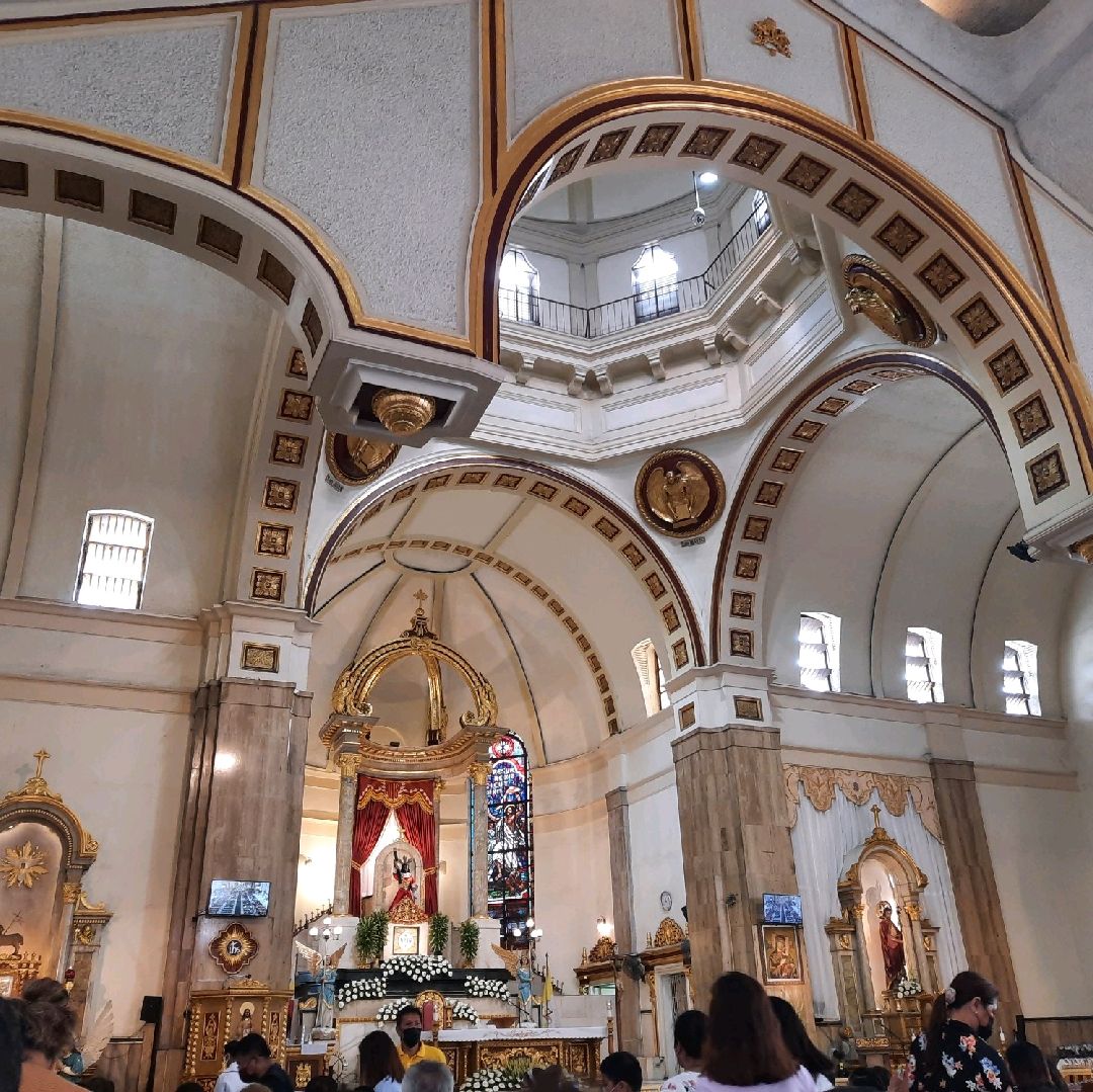 Quiapo Church Interior