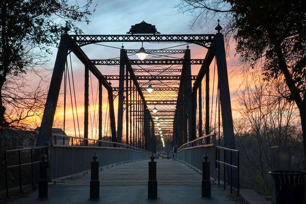 Faust Street Bridge | Trip.com New Braunfels