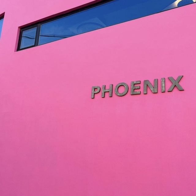 핑크덕후모여라💓💓 전주 “피닉스 카페”☕️ | 트립닷컴 전주