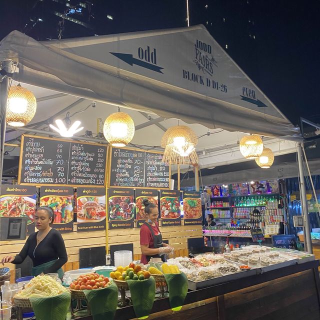 Jodd Fair Night Market Bangkok Thailand | Trip.com Bangkok