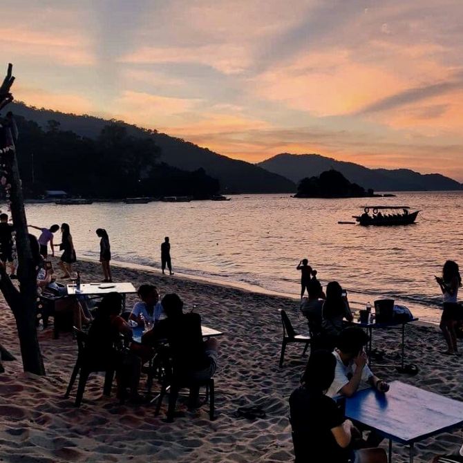 Frandy Beach Bar | Trip.com Nakorn Pathom Travelogues