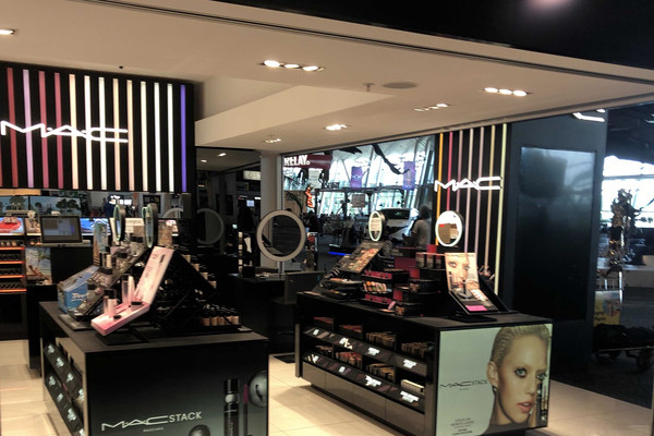 SO MANY OPTIONS AT WELLINGTON AIRPORT!! | Trip.com Wellington