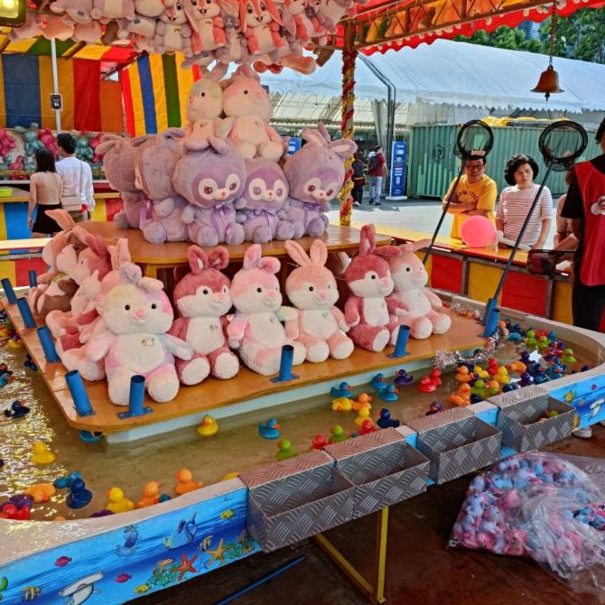 Carnival Vibes at The Great Bay Fiesta | Trip.com Singapore Travelogues