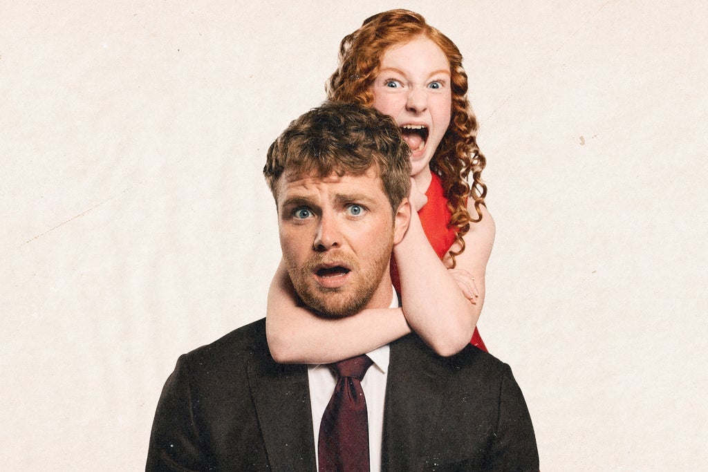 Alex Warren Presents: Little Orphan Alex Live (Houston) | Toyota Center ...