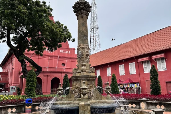 Dutch Square (Red Square) Malacca 🕍 | Trip.com Melaka Travelogues