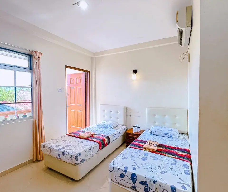 Amzar Motel Cenang - Pantai Cenang