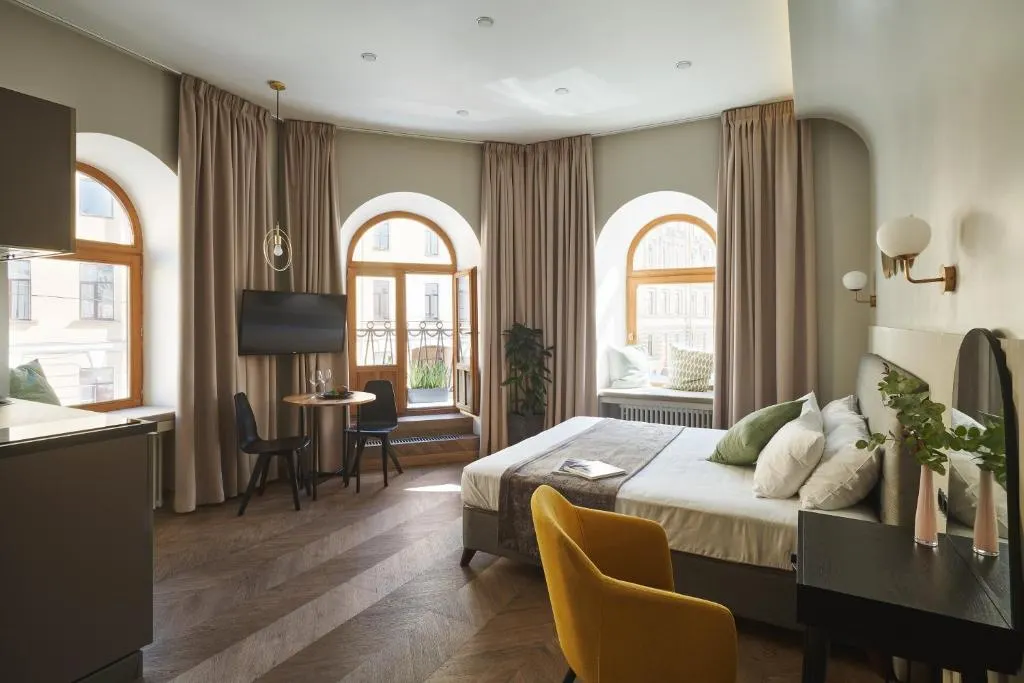 The Faces Moyka - Saint Petersburg