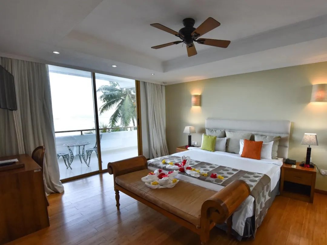 Crown Beach Hotel Seychelles - Mahé