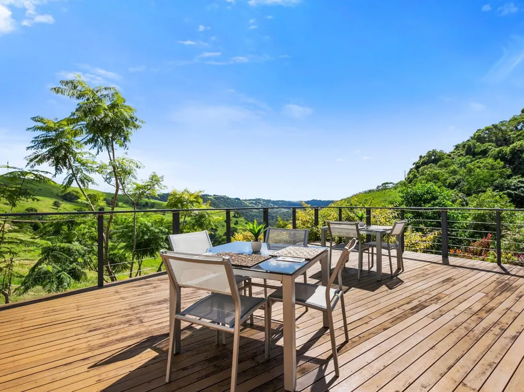 Top Of The Hill - Sunshine Coast