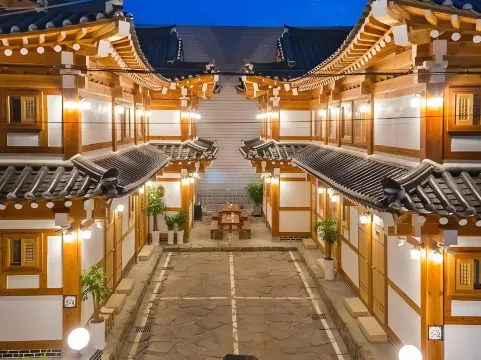 Gongju Goma Guesthouse - 신관동