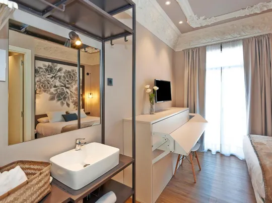 Hostal Central Barcelona - La Barceloneta