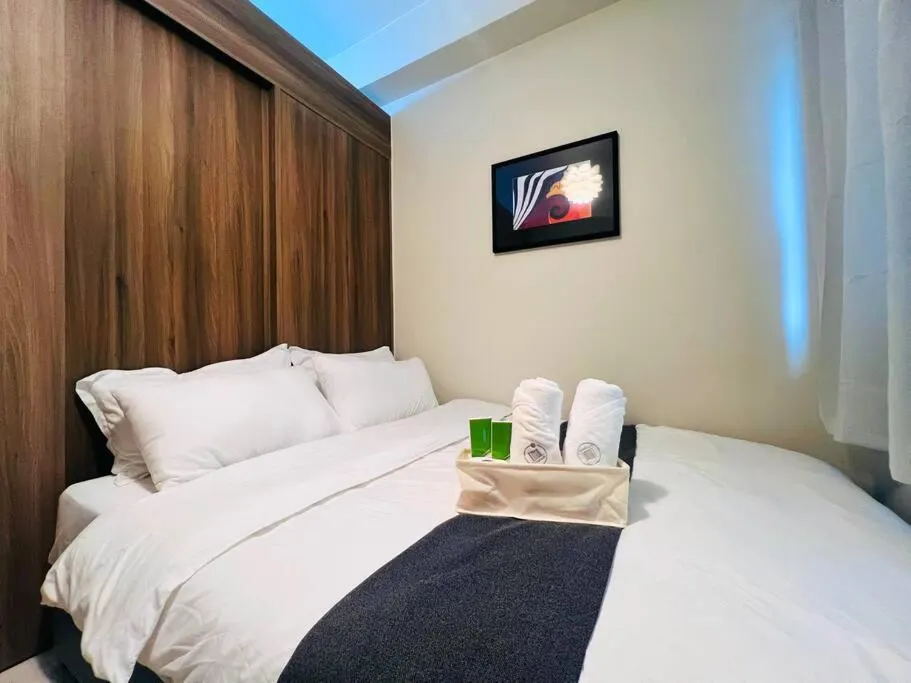 1br Unit Condotel W Balcony Fame Residences -Fm26 - Pasig