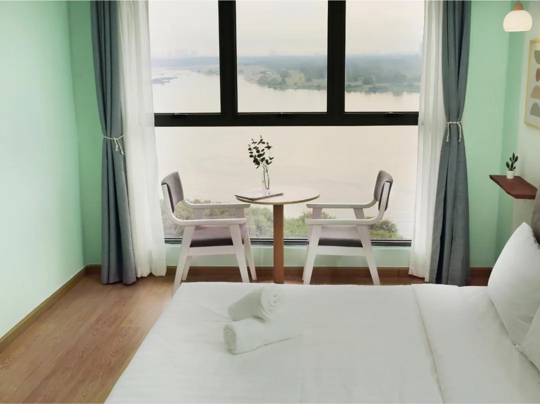 Danga Bay - 3br Full Seaview - Luxe Balcony Bliss - Johor Bahru