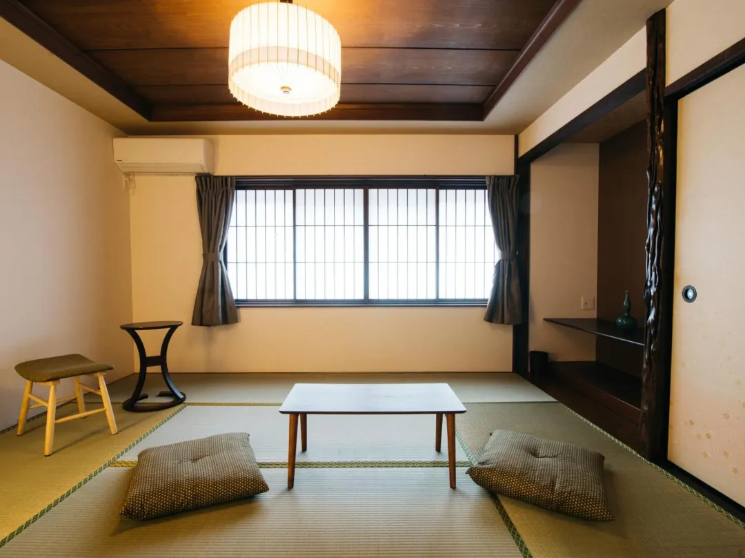 Wacasa Tabi-ne - Kanazawa