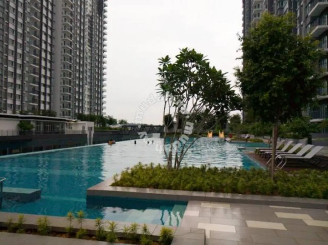 Az Homestay @ Southville City - Bangi