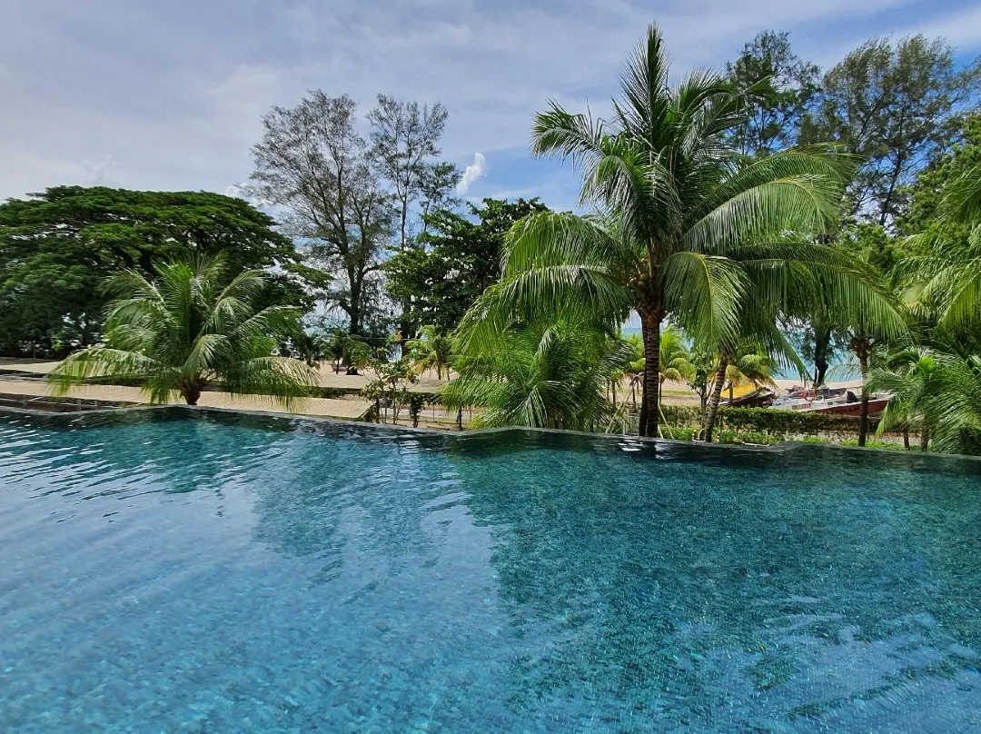 By The Sea Beach Luxury Resort@  Batu Ferringhi - Batu Ferringhi