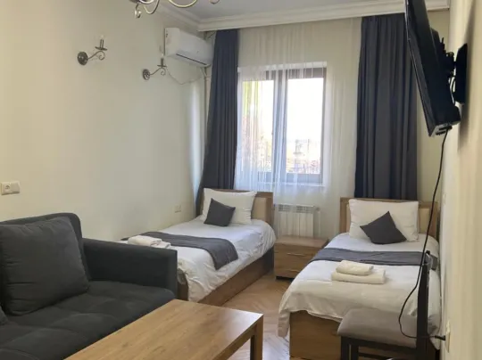 V.mod Hotel - Jerewan