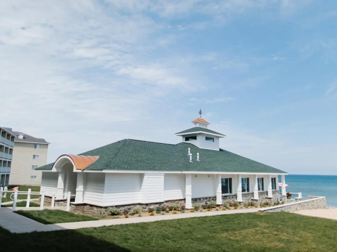 Breakers Resort - Lakeside - Michigan