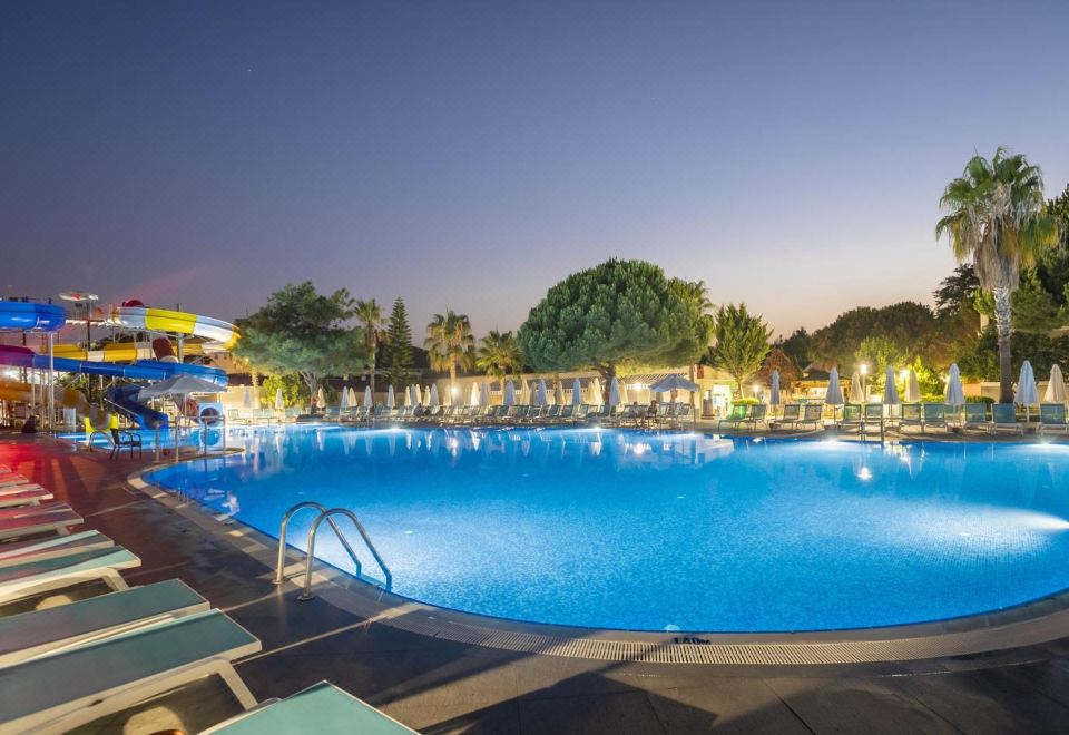 Master Family Club (Manavgat) - 2026 Prices, Reviews & Deals | Trip.com