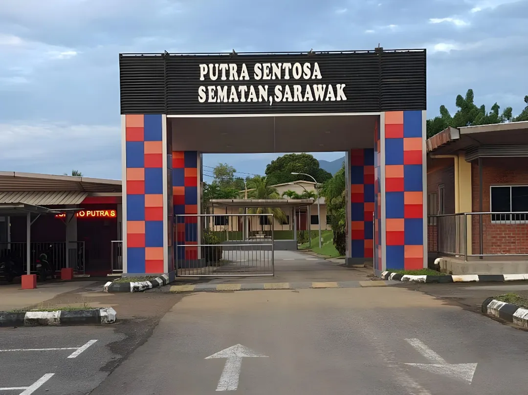 Putra Sentosa Retreat Camp, Sematan - Lundu