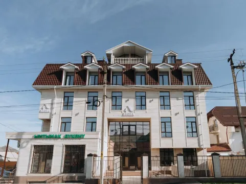 Aisha Hotel - Biškek