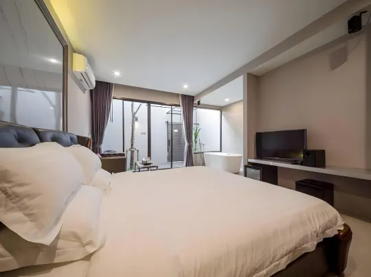 The Valen Resort - Bangkok