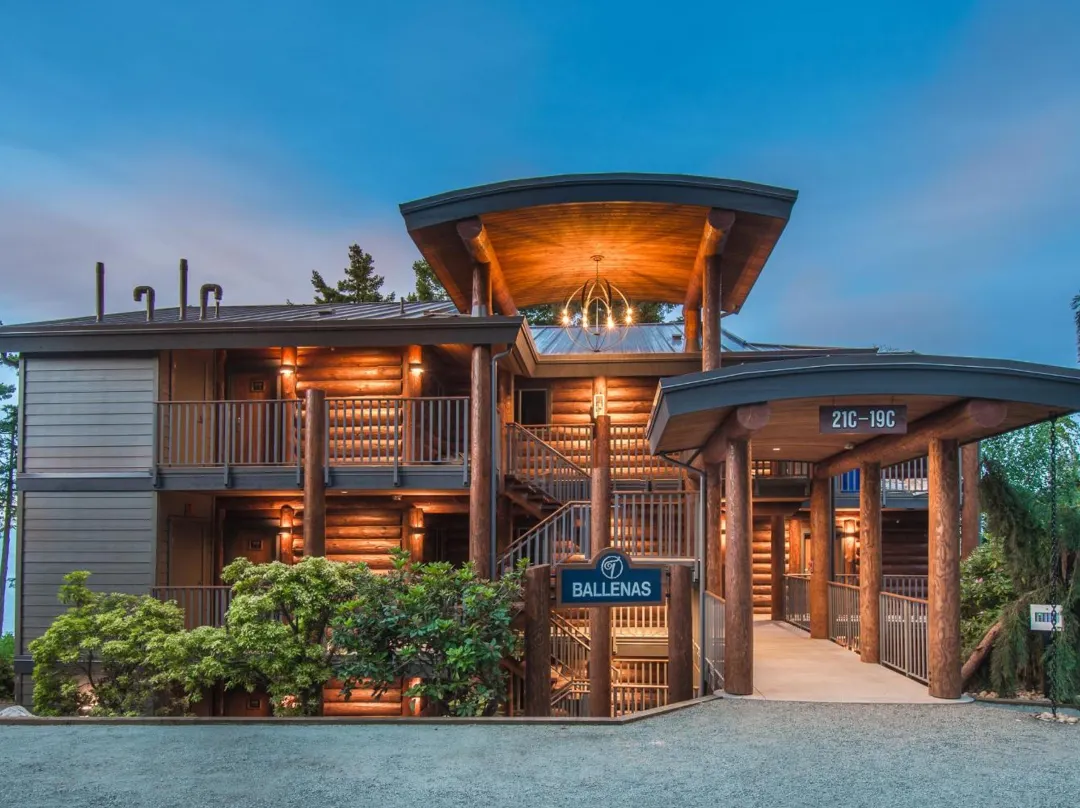 Tigh-na-mara Seaside Spa Resort - Parksville