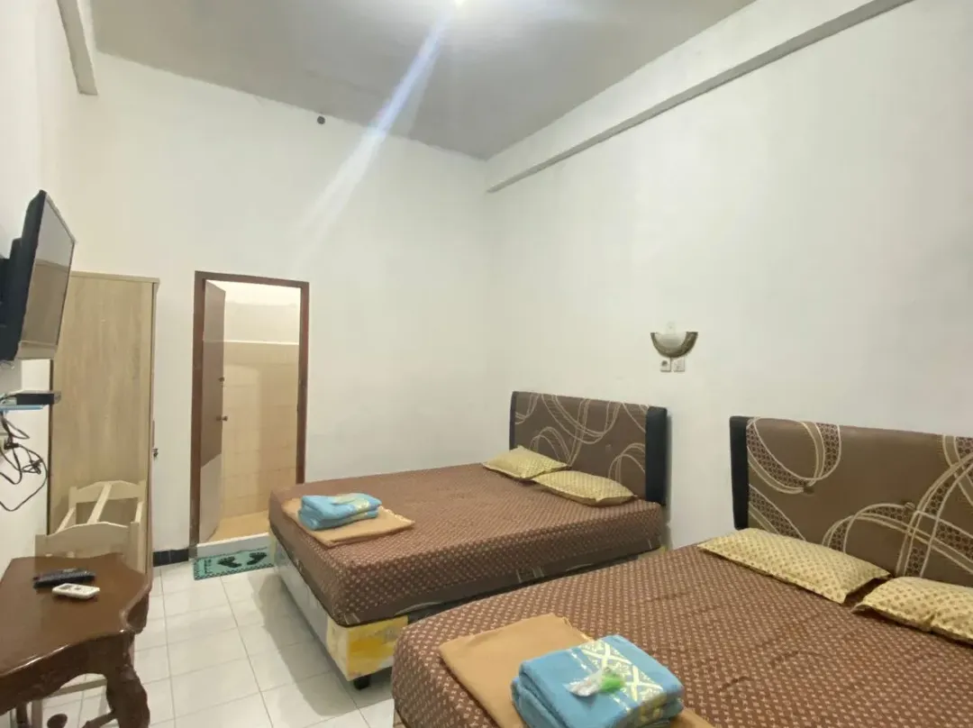 Djambu Indah Hotel - Yogyakarta