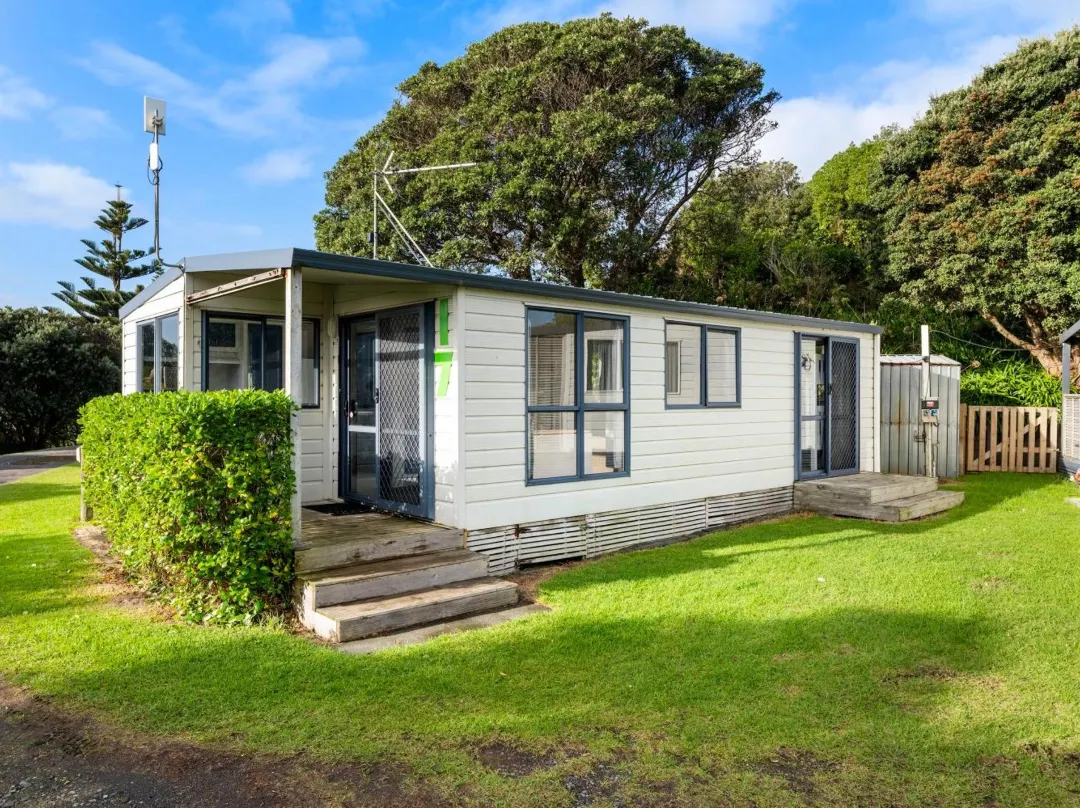 Fitzroy Beach Holiday Park - New Zealand