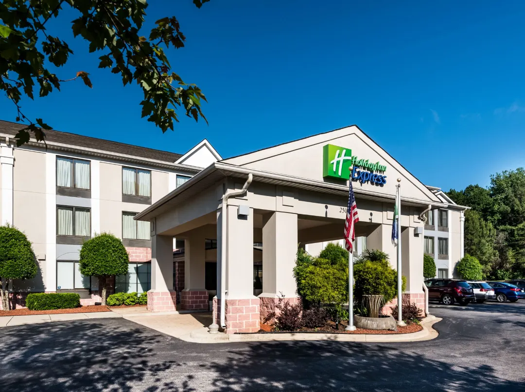 Holiday Inn Express & Suites Charlotte Arpt-belmont By Ihg - Belmont