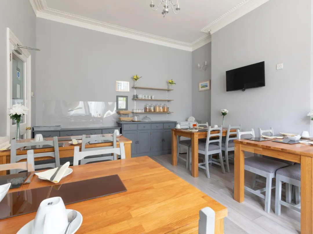 The Firs Bed And Breakfast - Plymouth