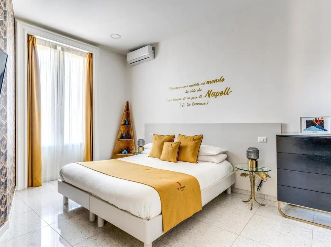 Le Angioine Rooms - Nápoles