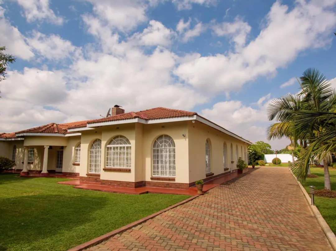Art Lodges - Harare