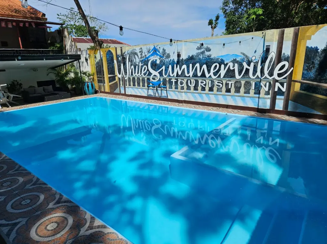 White Summerville Tourist Inn - Busuanga