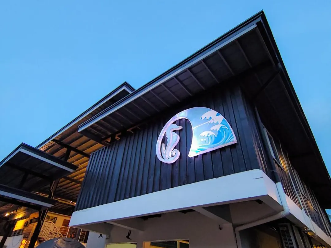 Silver Reef Dive Resort - Dauin