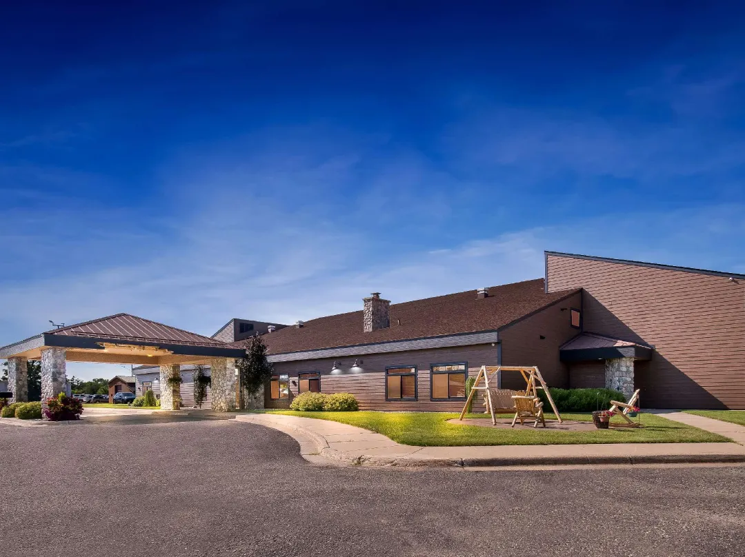 Heartland Inn & Suites, Surestay Collection By Best Western - Nevis, MN