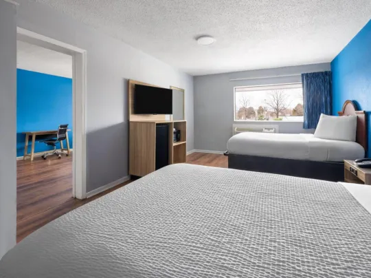 Super 8 By Wyndham Portsmouth - Norfolk - Chesapeake, VA