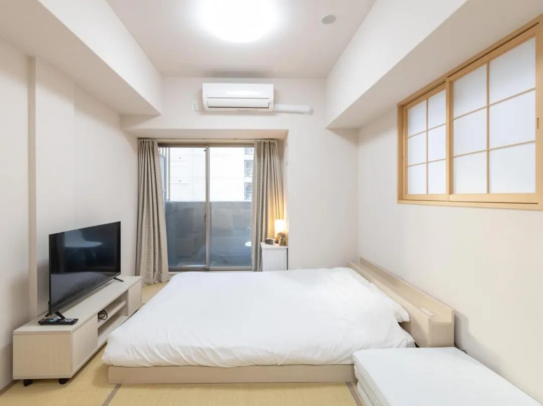 Rewit Building - Osaka