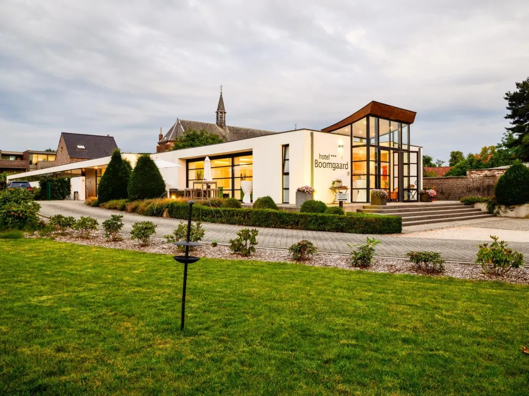 Hotel Boomgaard - Lanaken