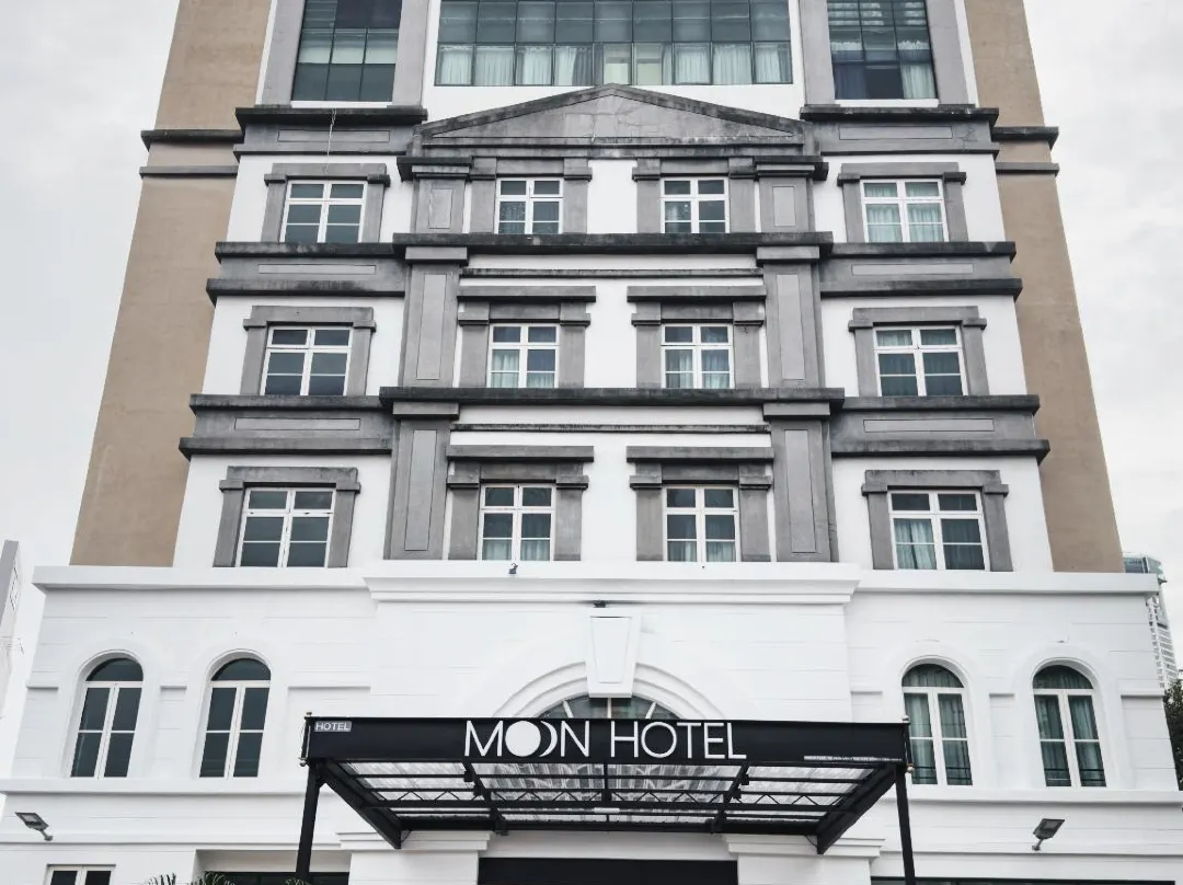Moon Hotel - George Town