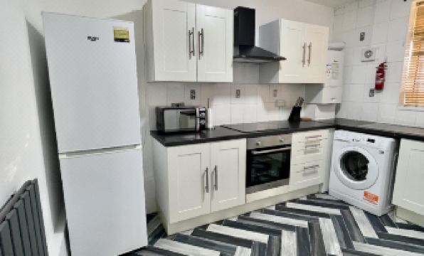 Deluxe Kings Cross Apartment - 2026 Prices and Deals | Trip.com