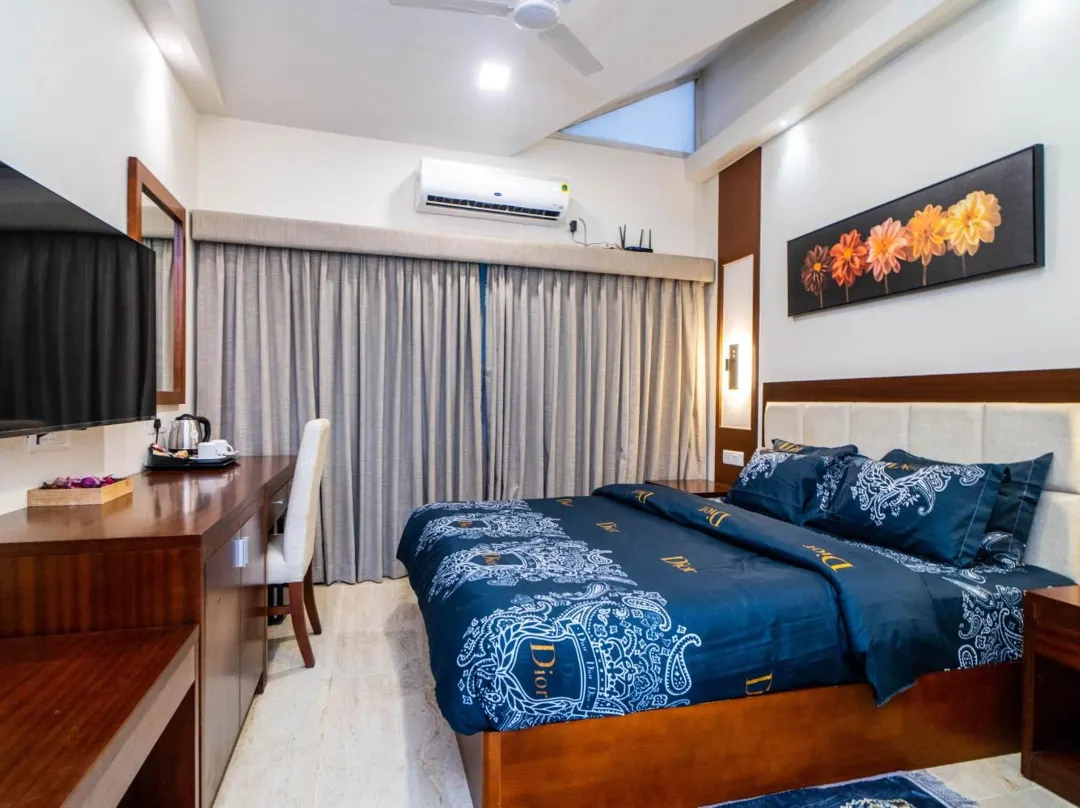 Grande Alpine Hotel - Anjuna