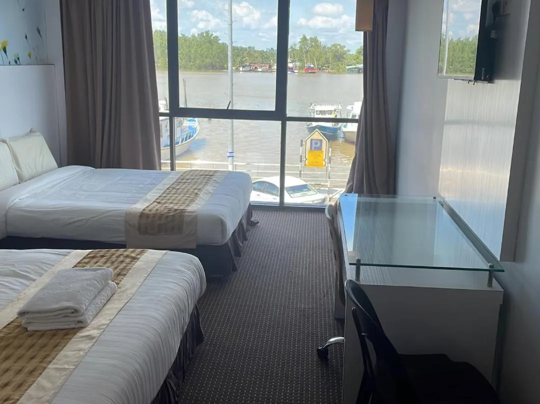 Waterfront Homestay - Bintulu