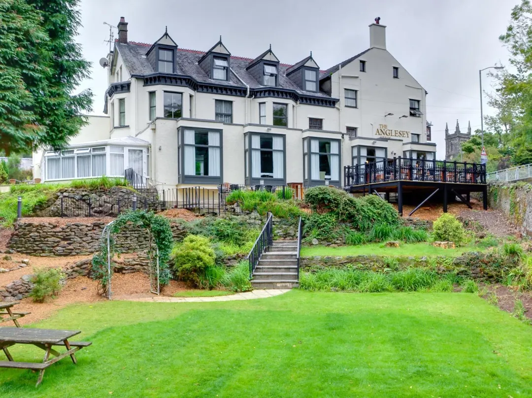 Anglesey Arms Hotel - Bangor