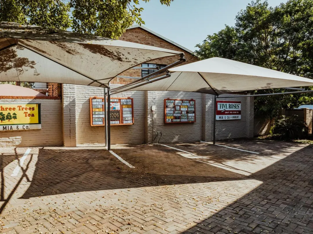 Ons Dorpshuis Guesthouse - Rustenburg
